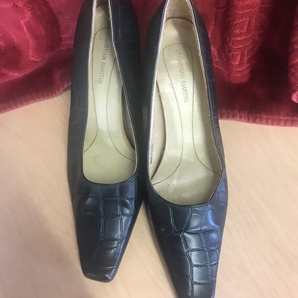 Shoes | Jonathan Martin Black Pointed Toe Heel | Poshmark